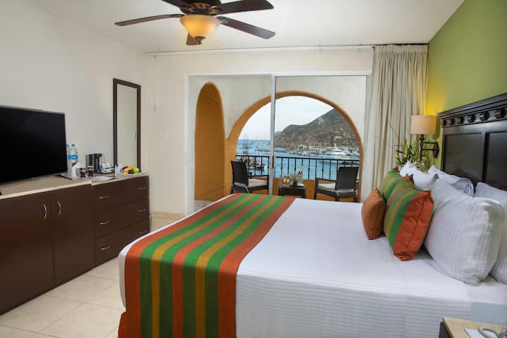 Estandar Room Marina View - Cabo San Lucas