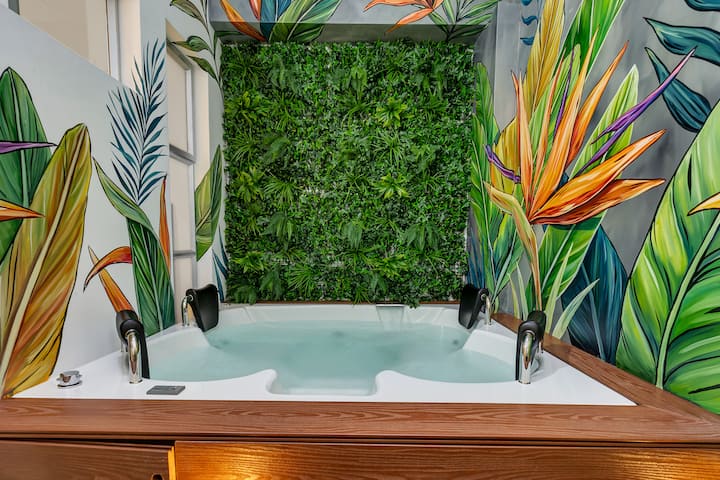 Hip 3 Bedroom With Jacuzzi+ac - Medellín