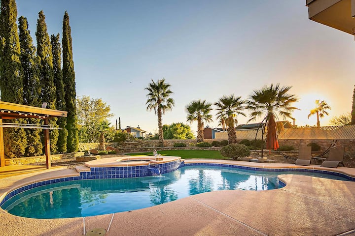 Desert Bloom Retreat - El Paso, TX