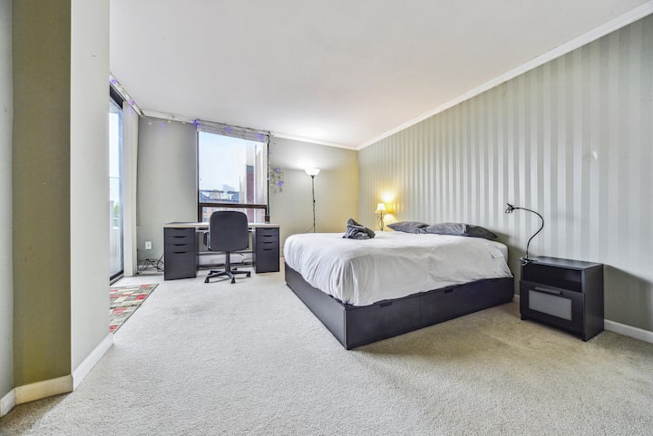 Central Belltown Hotspot - Seattle, WA