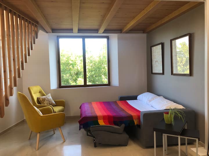 Loft Moderne Dans Le Centre Historique - Lladurs