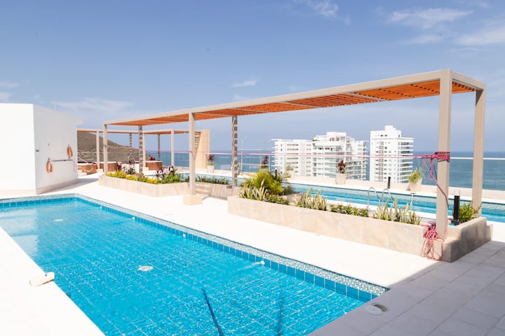 Sensational View And One Block To Salguero Beach. - コロンビー サンタ・マルタ
