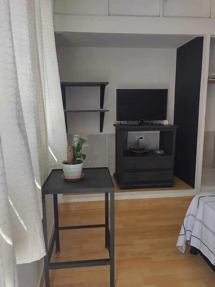 Acogedor Apartaestudio Santa Fe - Medellín, Colombia