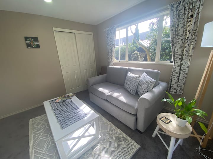 The Ground Floor Guest Suite - Mosgiel