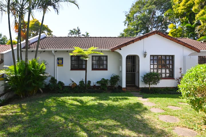 Cozy Nook In Westville - Perfect Family Stay - Queensburgh