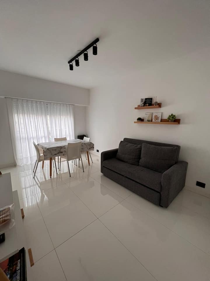 Departamento En Mar Del Plata. Con Cochera - Mar del Plata