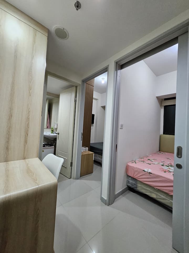 Osaka Riverview Apartment 2 Br - Yakarta