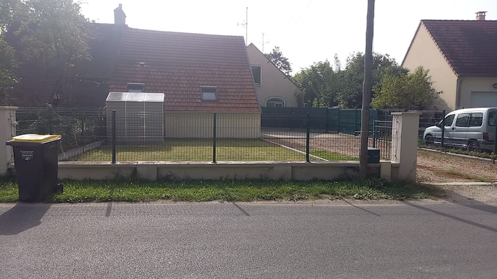 Charmante Maison T4 Au Calme - Le Zenith d'Orléans