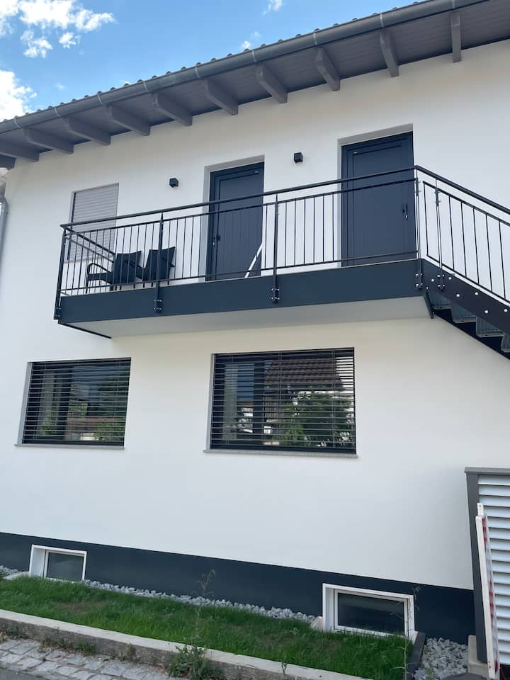 Ferienzimmer Frank Mit Küche Direkt Am Donauradweg - Plattling