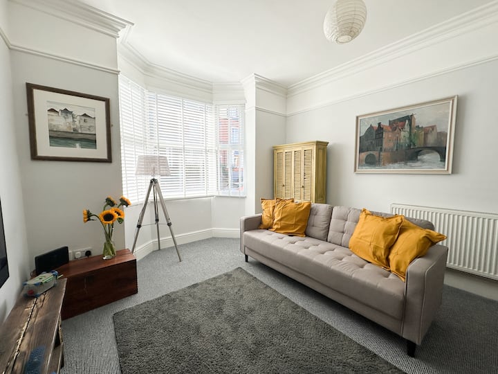 Welcoming Victorian Home, Walk To Sherwood - Derbyshire