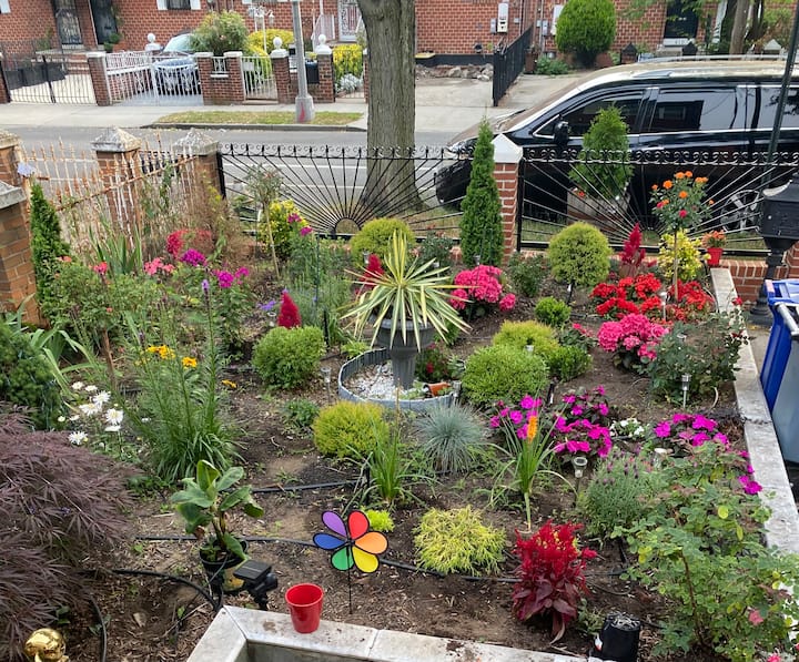 Private Bathroom. Near Subways. Share With Host - New York City