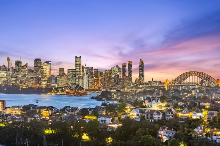 Stylish Top-floor Studio With Scenic Mosman Views - Taronga Zoo Sydney