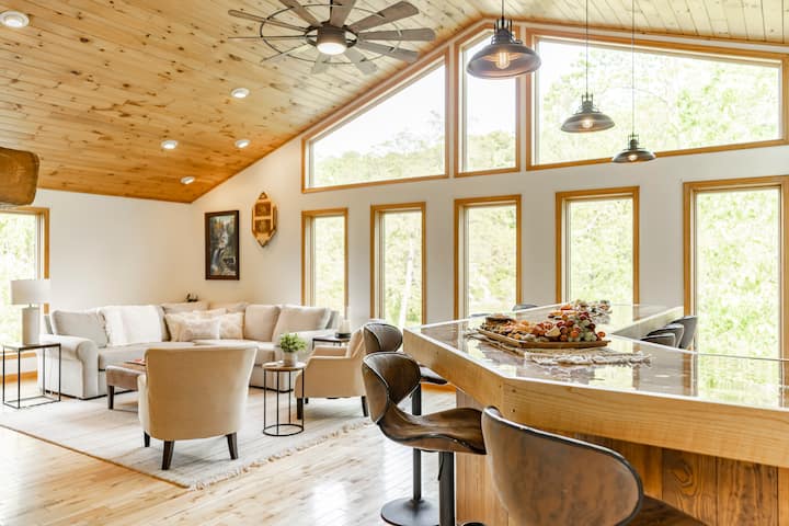 Blue Mountain Retreat - Bethel, PA