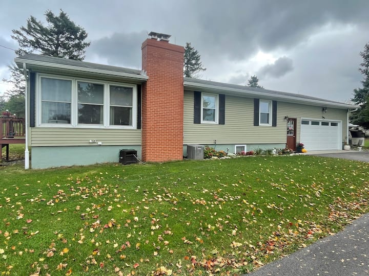 Lake View Nest - Ithaca, NY