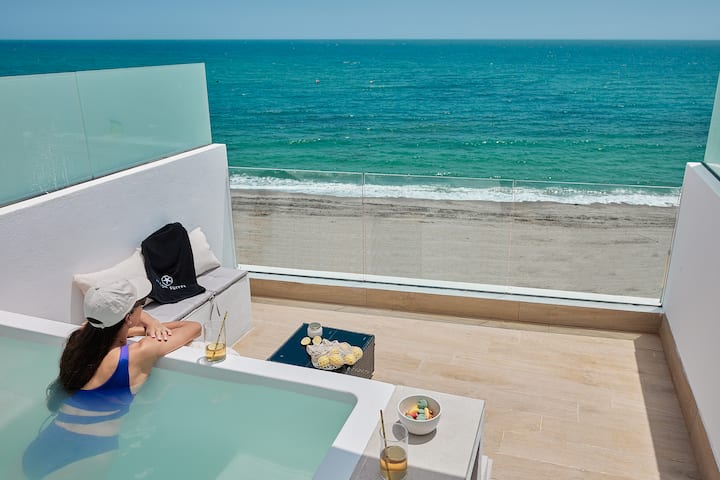 Casa Dúplex 2 Dormitorios Con Piscina Climatizada - Carboneras