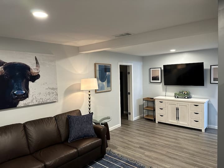 Flexspace Guesthouse - Midland, TX