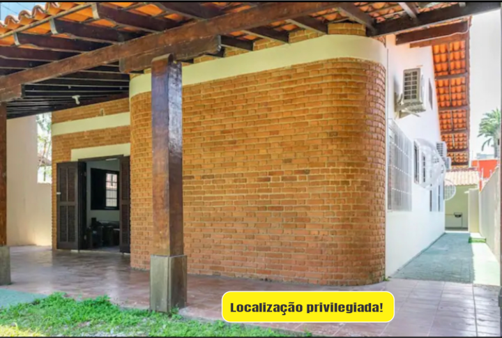 Casa Ao Lado De 2 Praias,  Espaçosa E Arejada - Ubatuba