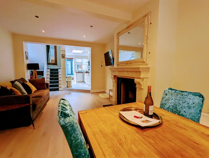 3br Dublin 4 Gem: Walk To Docks, Beach & Tech Hqs - Dublin