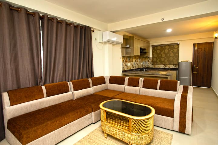 Luxury 2bhk, Near Us Ambassador Residence, 2nd F - 카트만두