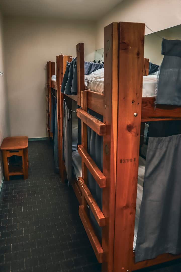 Treasure State Hostel 4 Bed Dorm - Bozeman, MT