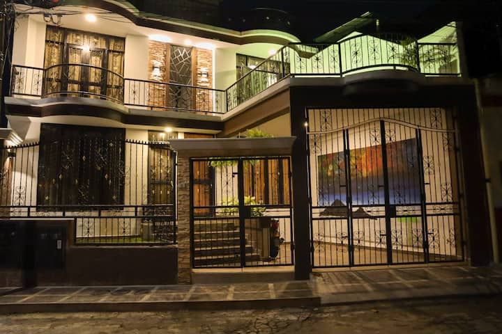 Guayacán Casa Hostal - Ibagué