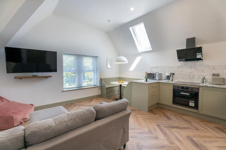 Luxury In The City Centre- 2bdrm - Cardiff