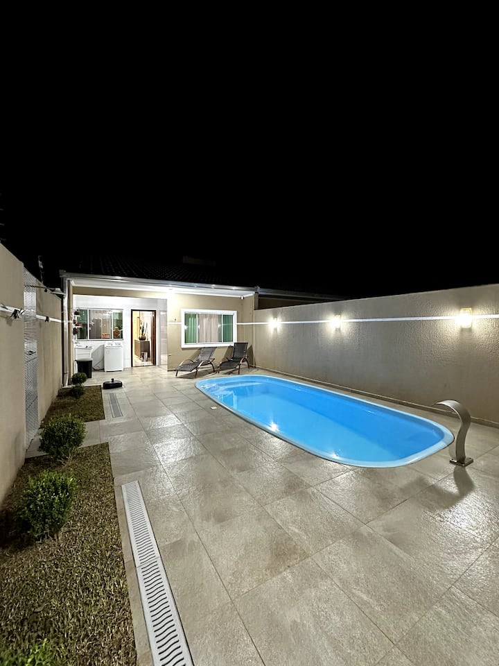 Sua Casa De Praia Com Piscina Em Guaratuba - Guaratuba