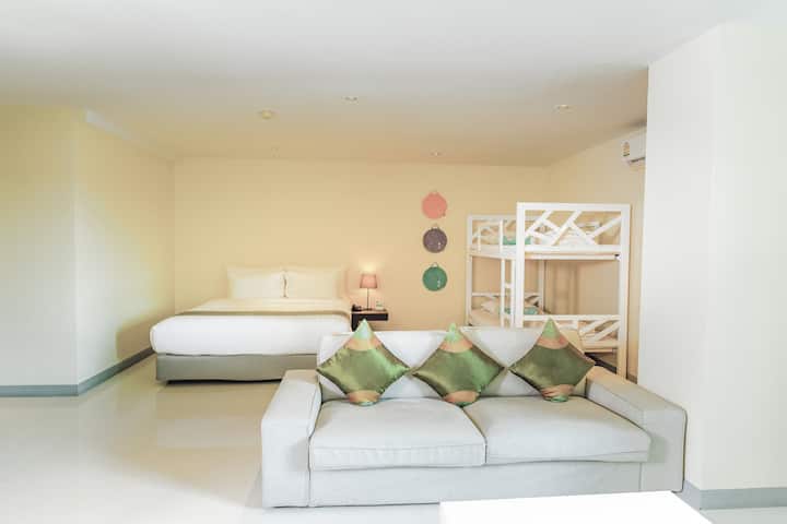 Tamarind Garden (Family Room With Bunk Bed) - Rayong