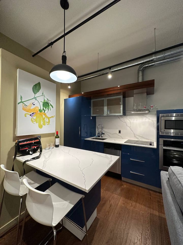 Luxury New Loft, Victoria Centre - Victoria