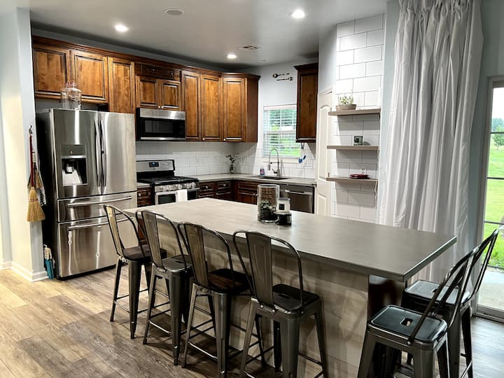 The Stillwater Cottage - Stillwater, OK