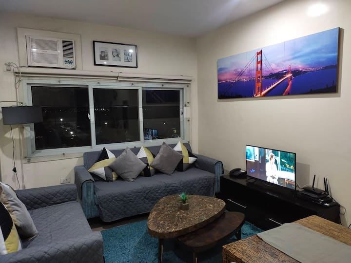 2br Condo In Center Of Cebu City - Cebu