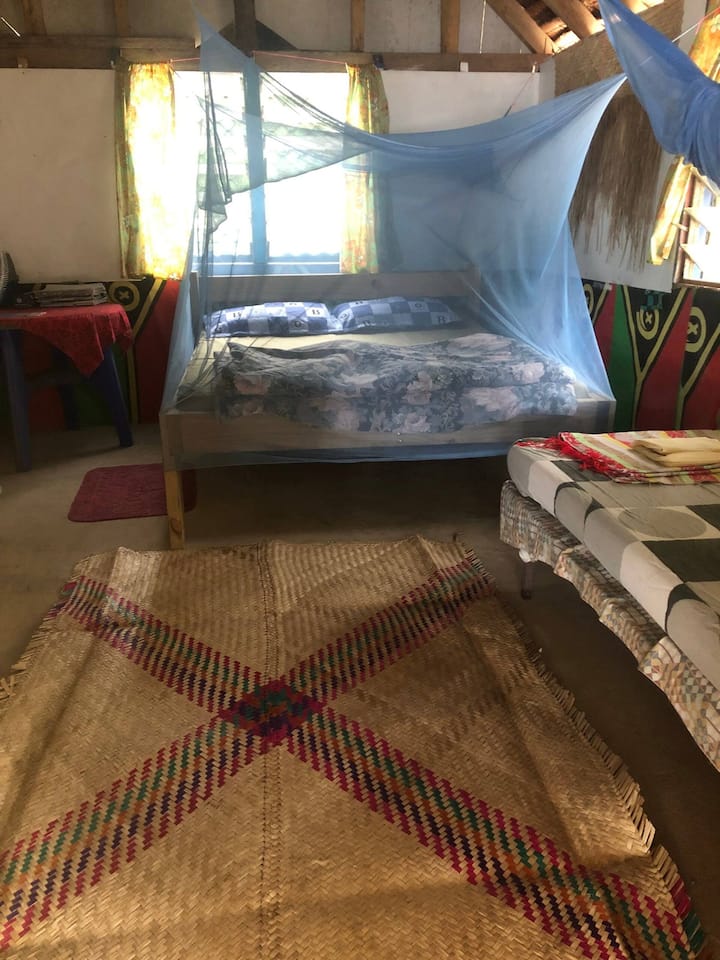 Turtle Beach Bungalow, Pele - Vanuatu