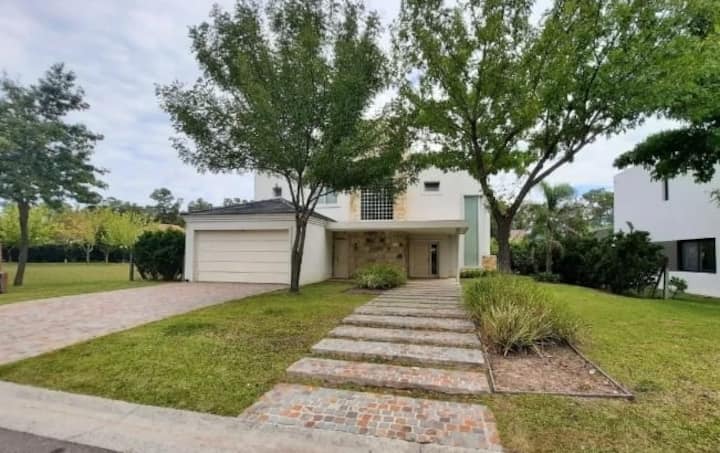 House For Five People In La Reserva Cardales - Campana