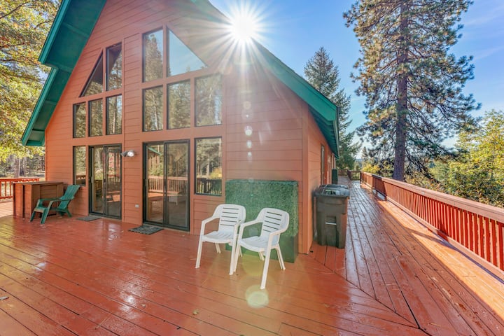 Eagles Rest Bunkhouse W/ Mt Views& Private Trails - McCloud, CA