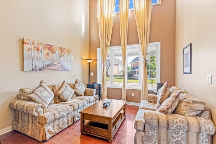 Sup Luxury 4br + Biggest Backyard +#1 Neighborhood - Caledon