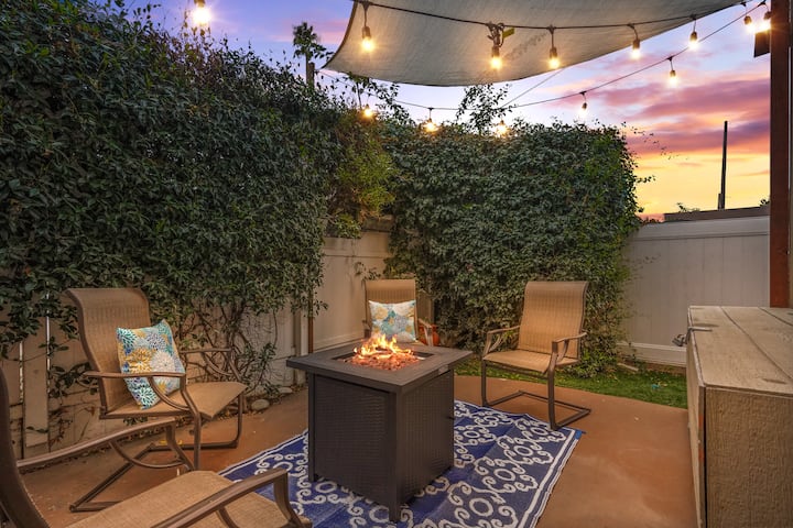 Firepit | Game Room | Free Parking | Private Patio - Long Beach, CA