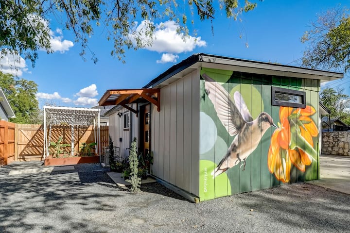 The Hummingbird Haus - San Antonio, TX