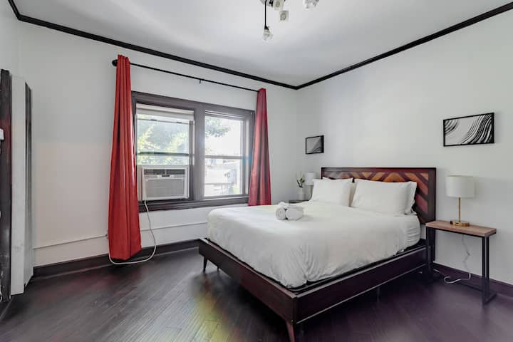 Los Feliz Retreat: Walkable 1br - Echo Park - Los Angeles