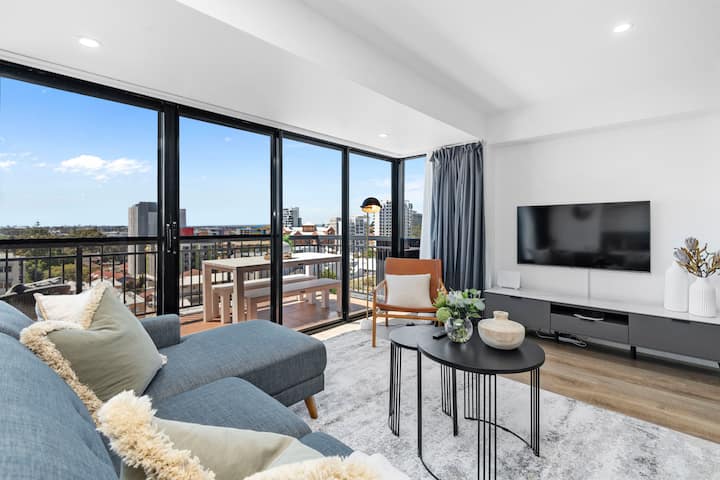 City Chic: Elegant 2br Apartment - Perth