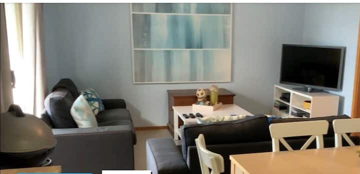 Salty Air Apt. 2 - Kingscote
