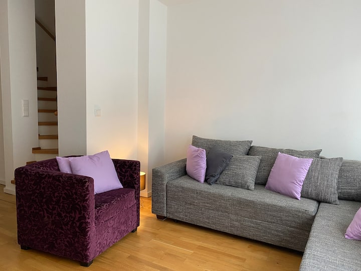 Haus Mit 3 Schlafz. Für 7 Pers., Voll Ausgestattet - Regensburg