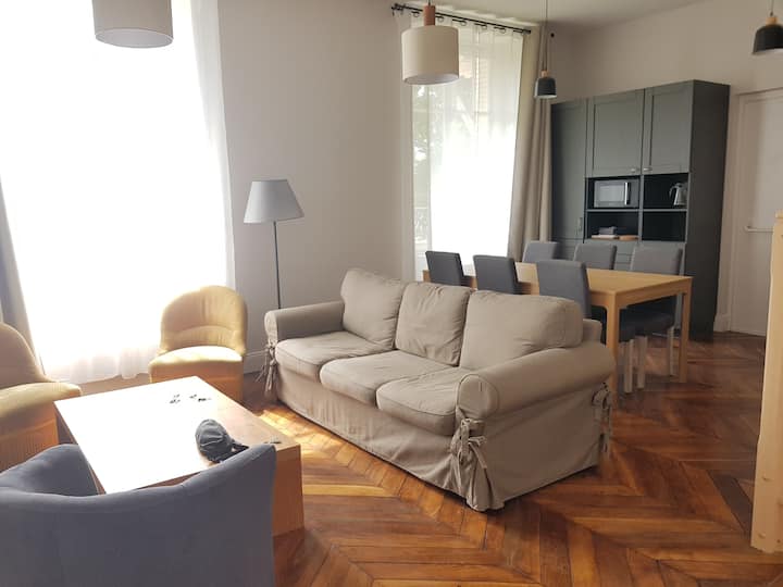 Beau T4 Dans Propriété 90m² #202 - Viry-Châtillon