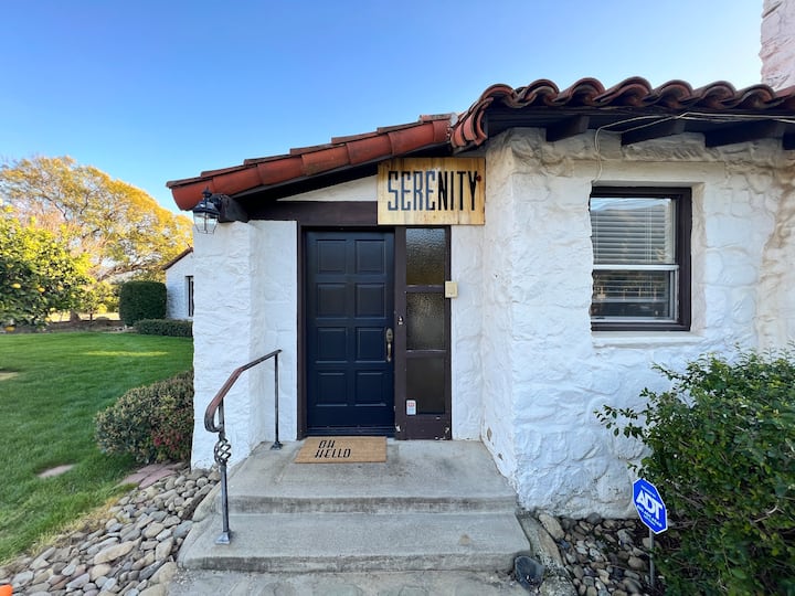 Serenity Ranch Home On 40 Acres - Ojai, CA