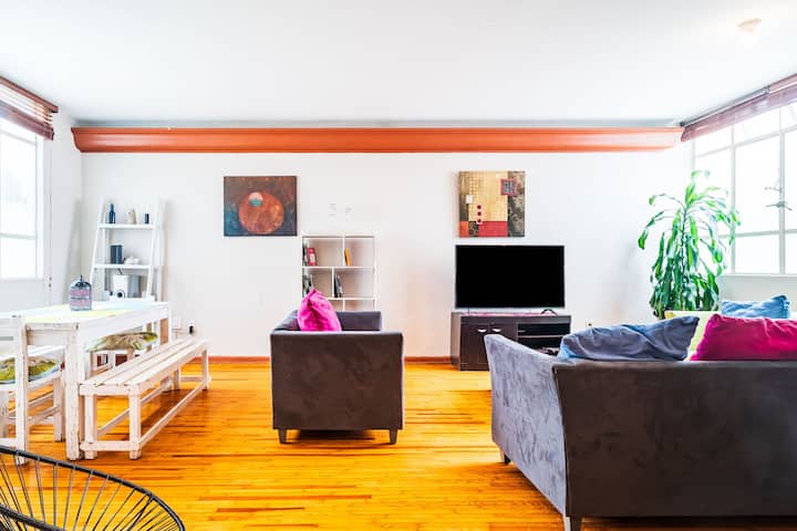 Campeche Street With Parking - Mexico City