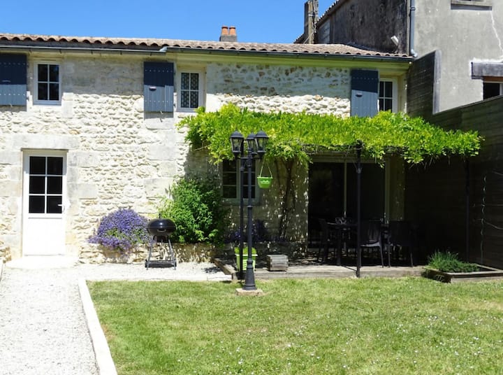 Domaine De La Flétrie - Gîte Sierra - Château de la Roche Courbon