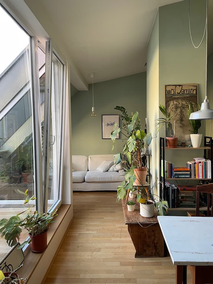 Beautiful Top Floor Flat For The Oktoberfest - Munique
