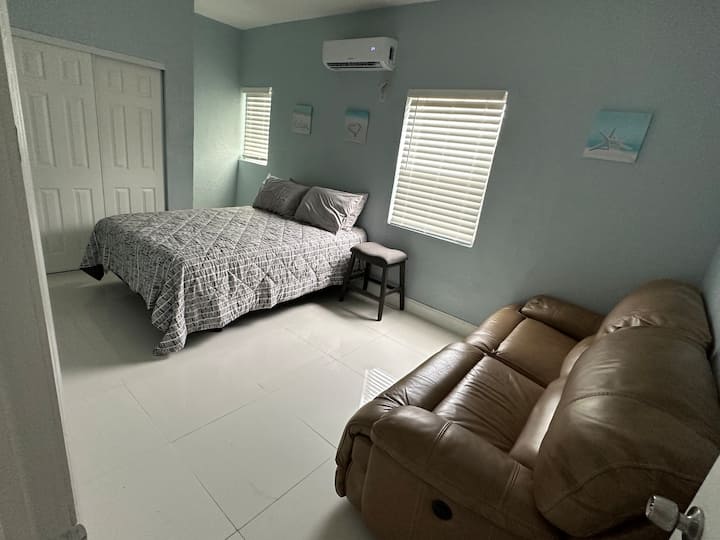 Cozy Apartment Short Term Rent. - Delray Beach, FL
