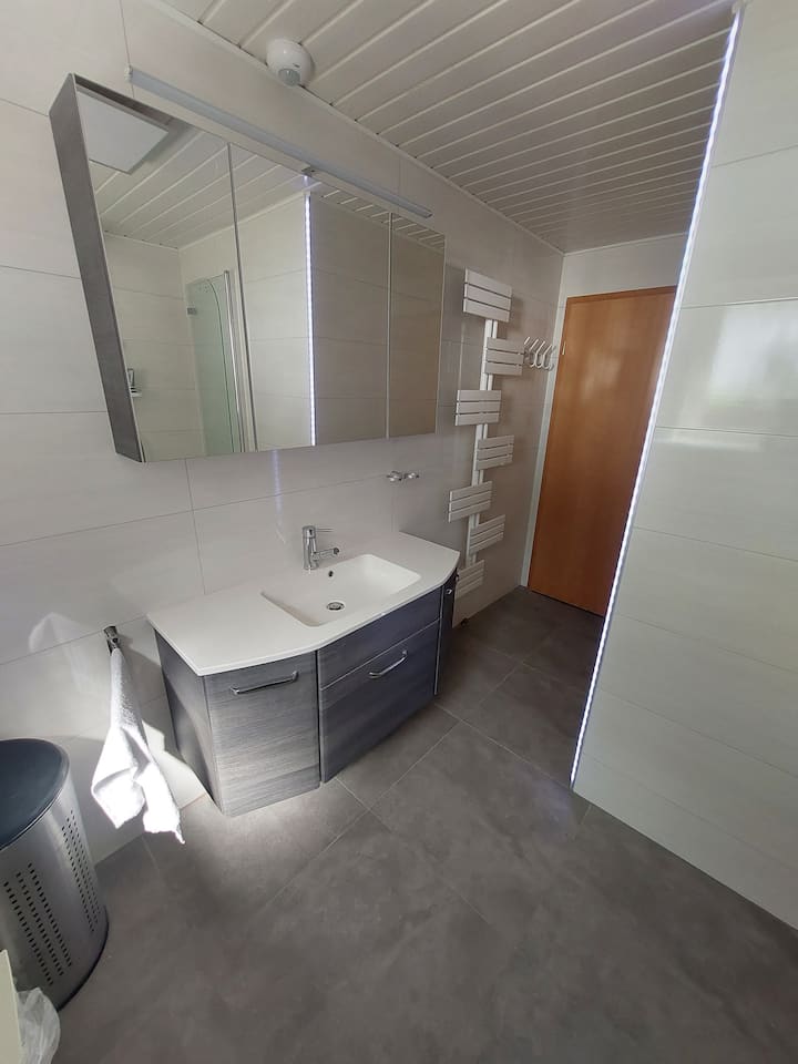 3-zimmerwohnung In Messenähe - Hildesheim