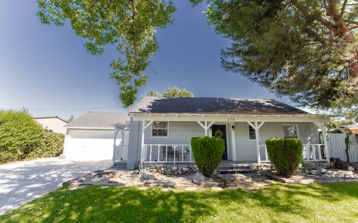 New Remodeled Relaxed House 2 Bed1 Bath1 Full Kit - Azusa, CA
