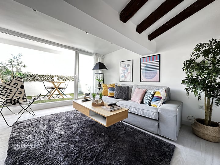 Luxe And Views At Sol - Universidad Pontificia de Salamanca